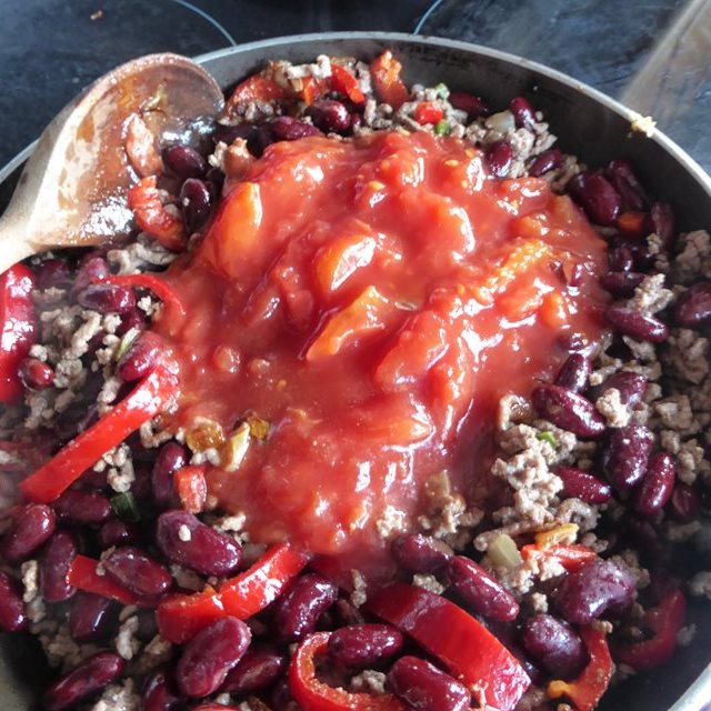 Easy Beef Chilli Con Carne with Rice | American | Recipe | SoCook