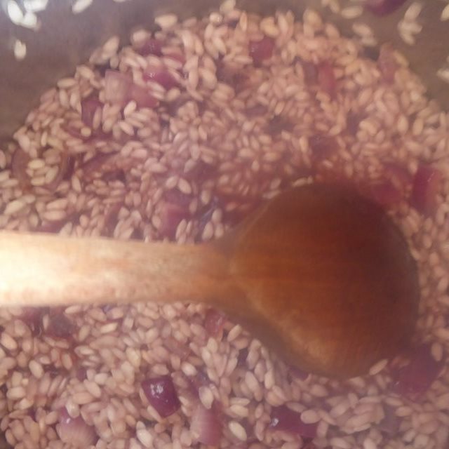 Red Wine Risotto with Mushroom and Pancetta | Recipe | SoCook