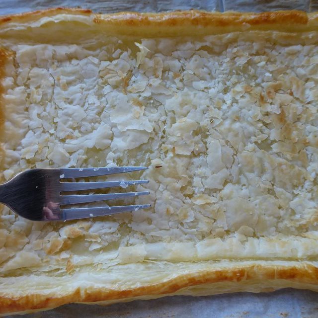 Puff pastry Butternut Squash Tart with leeks and Brie | Recipe | SoCook