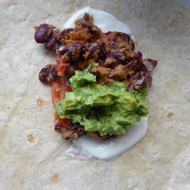 Cheese and Kidney Bean Burritos with Avocado | Recipe | SoCook