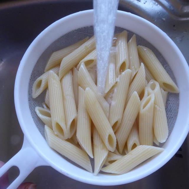 Pasta with Bacon and Peas | Italian | Recipe | SoCook