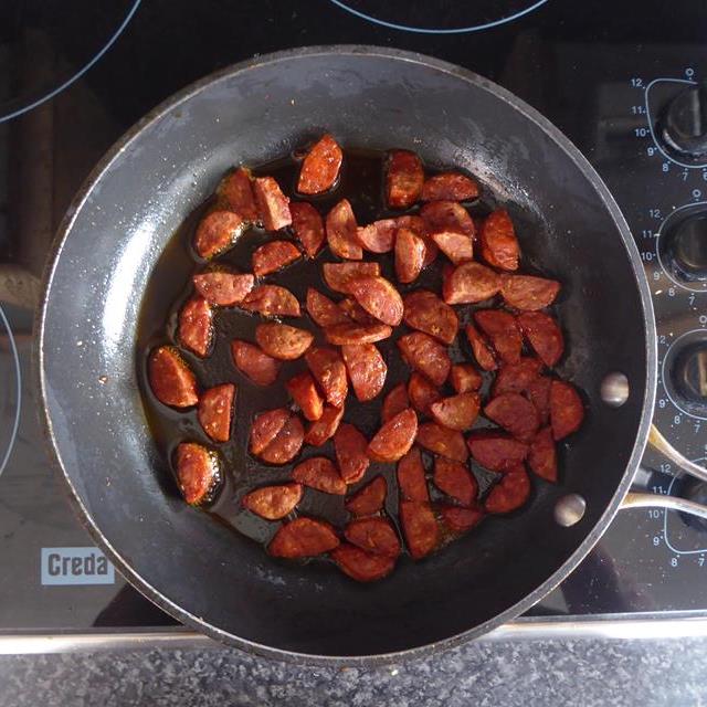 Chorizo Pasta with a tapenade sauce | Spanish | Recipe | SoCook