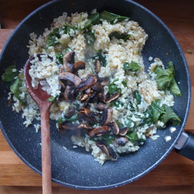 Marinated Chicken with Spinach & Mushroom Risotto | Recipe | SoCook